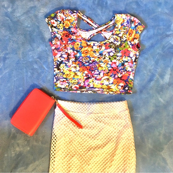 Ambiance | Tops | Colorful Floral Crop Top | Poshmark